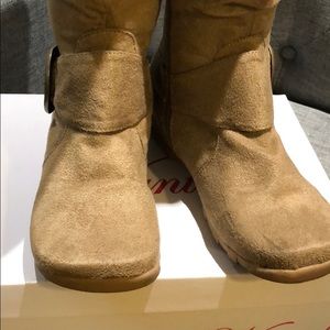 Wanted | Shoes | Womens Boots | Poshmark